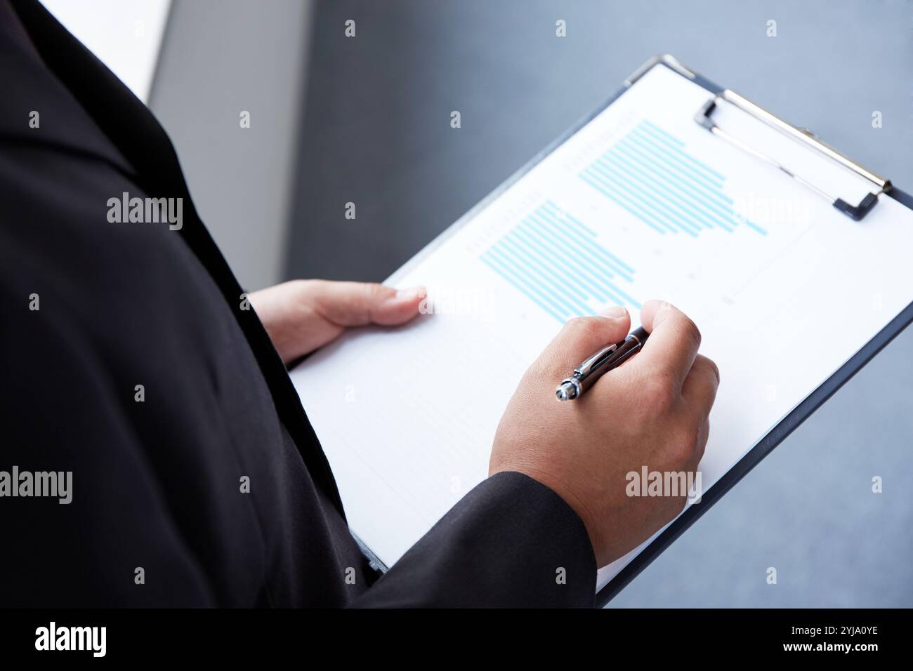 Filling personal data document hi-res stock photography and images - Alamy