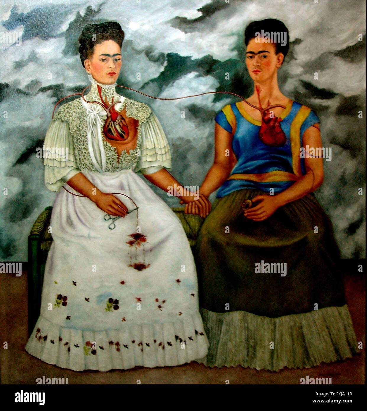 The two fridas 1939 frida kahlo hi-res stock photography and images - Alamy