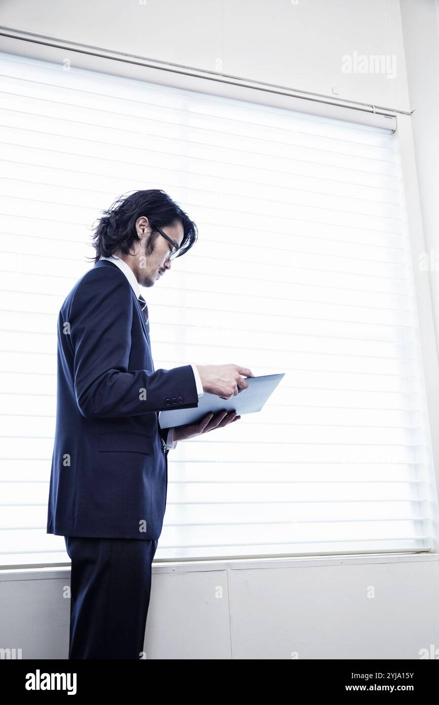 Proposal documents hi-res stock photography and images - Alamy