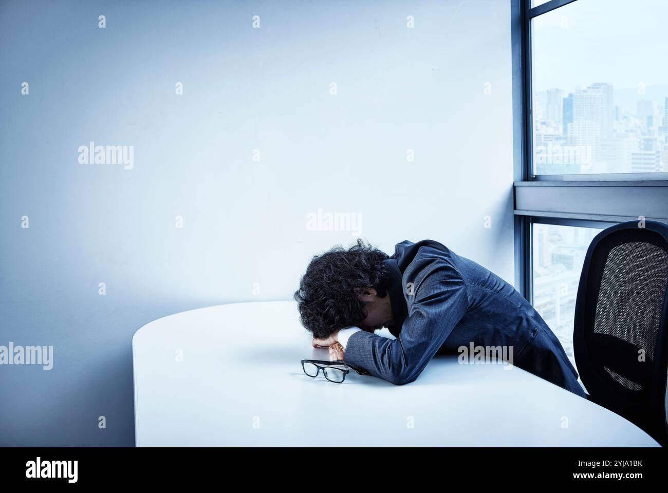 Work orientation hi-res stock photography and images - Alamy