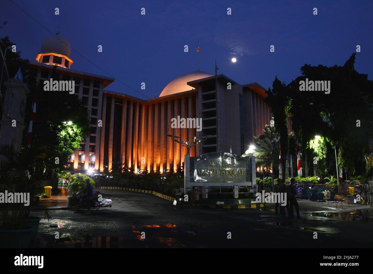 Indonesia mosque masjid architecture interior building islam islamic hi ...