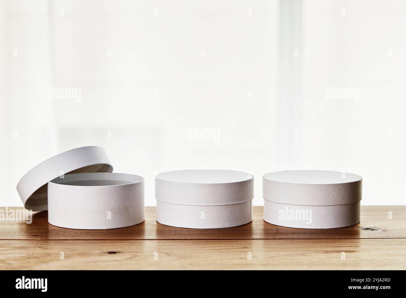 Box side table hi-res stock photography and images - Alamy