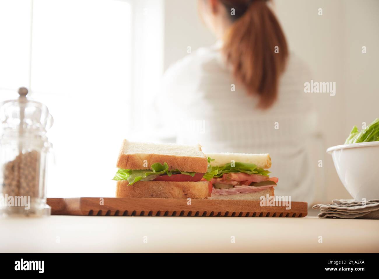 Back bacon sandwich hi-res stock photography and images - Alamy