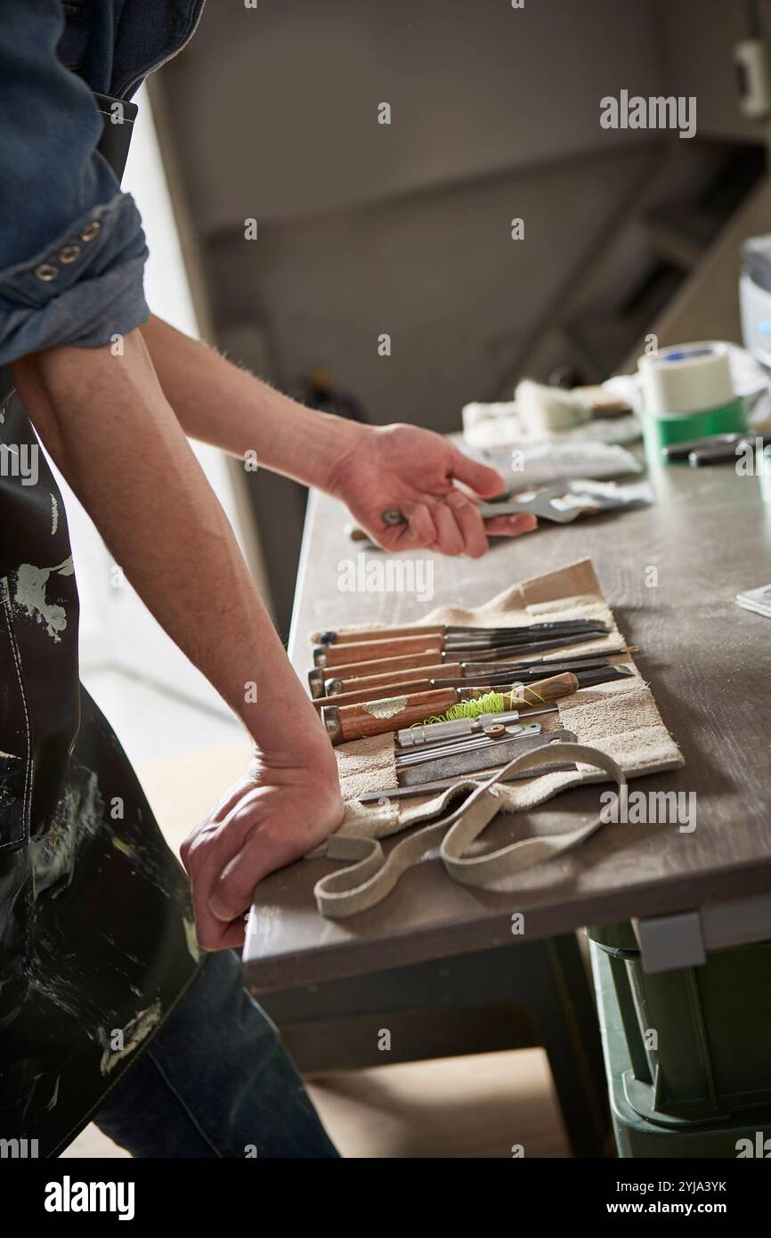 Korean people at home hi-res stock photography and images - Alamy