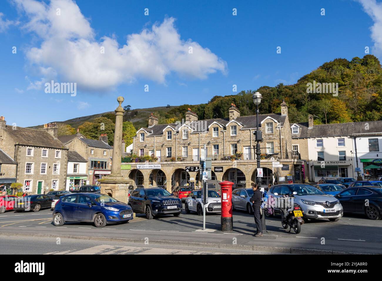 Settle architecture hi-res stock photography and images - Alamy