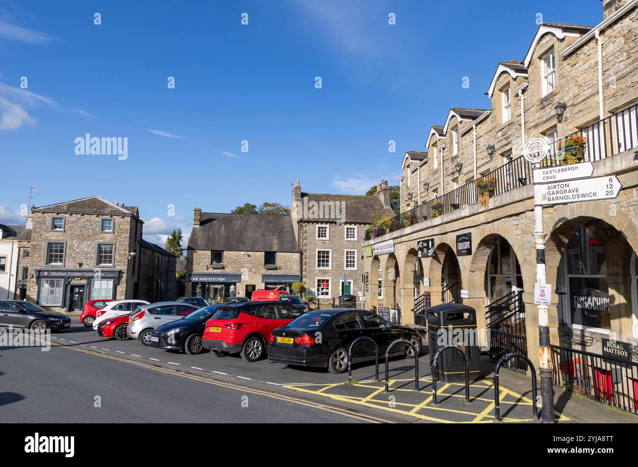 Settle market square hi-res stock photography and images - Alamy