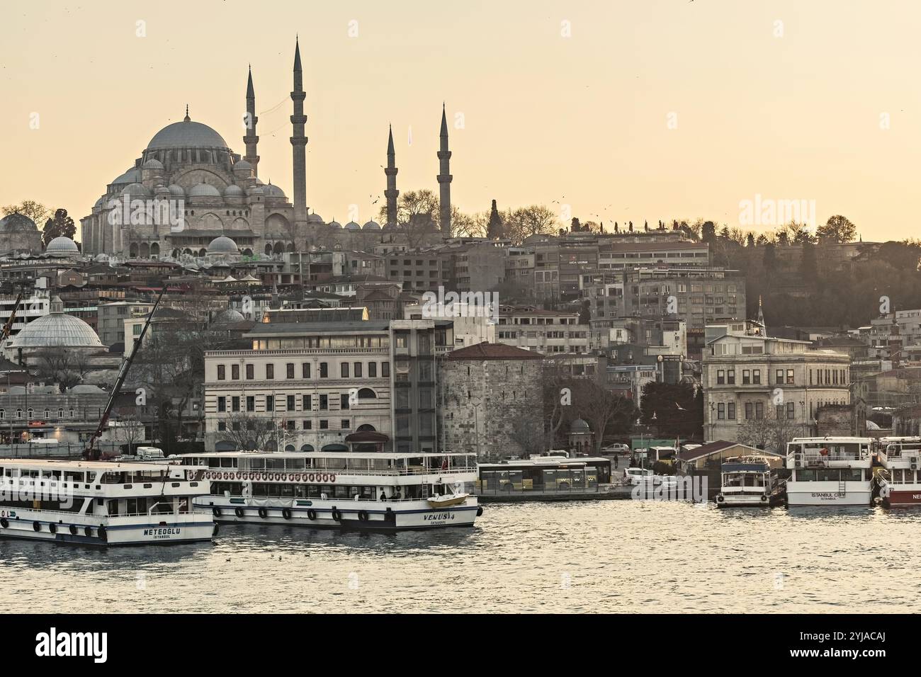 Sunset view of Istanbul Sultanahmet area from the Galata Bridge, Turkey ...