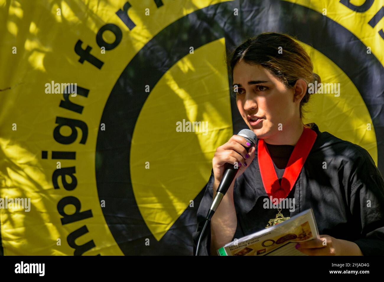 Maryam eslamdoust hi-res stock photography and images - Alamy