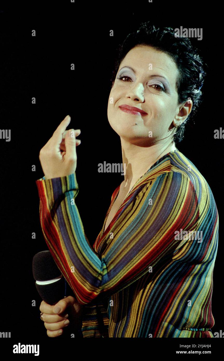 Antonella ruggiero photo 1999 hi-res stock photography and images - Alamy