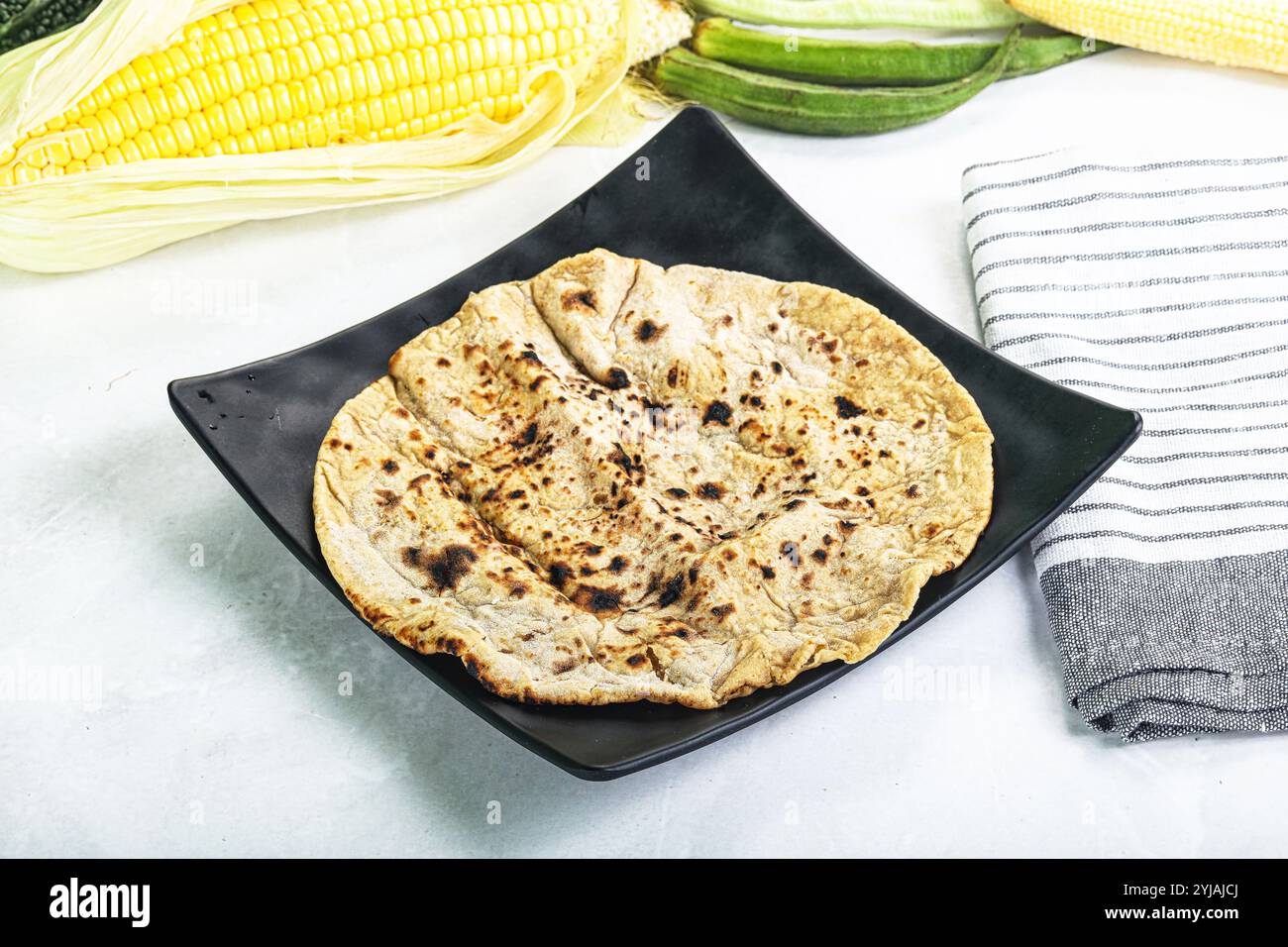 Indian traditional homemade tandoori bread - Roti Stock Photo - Alamy