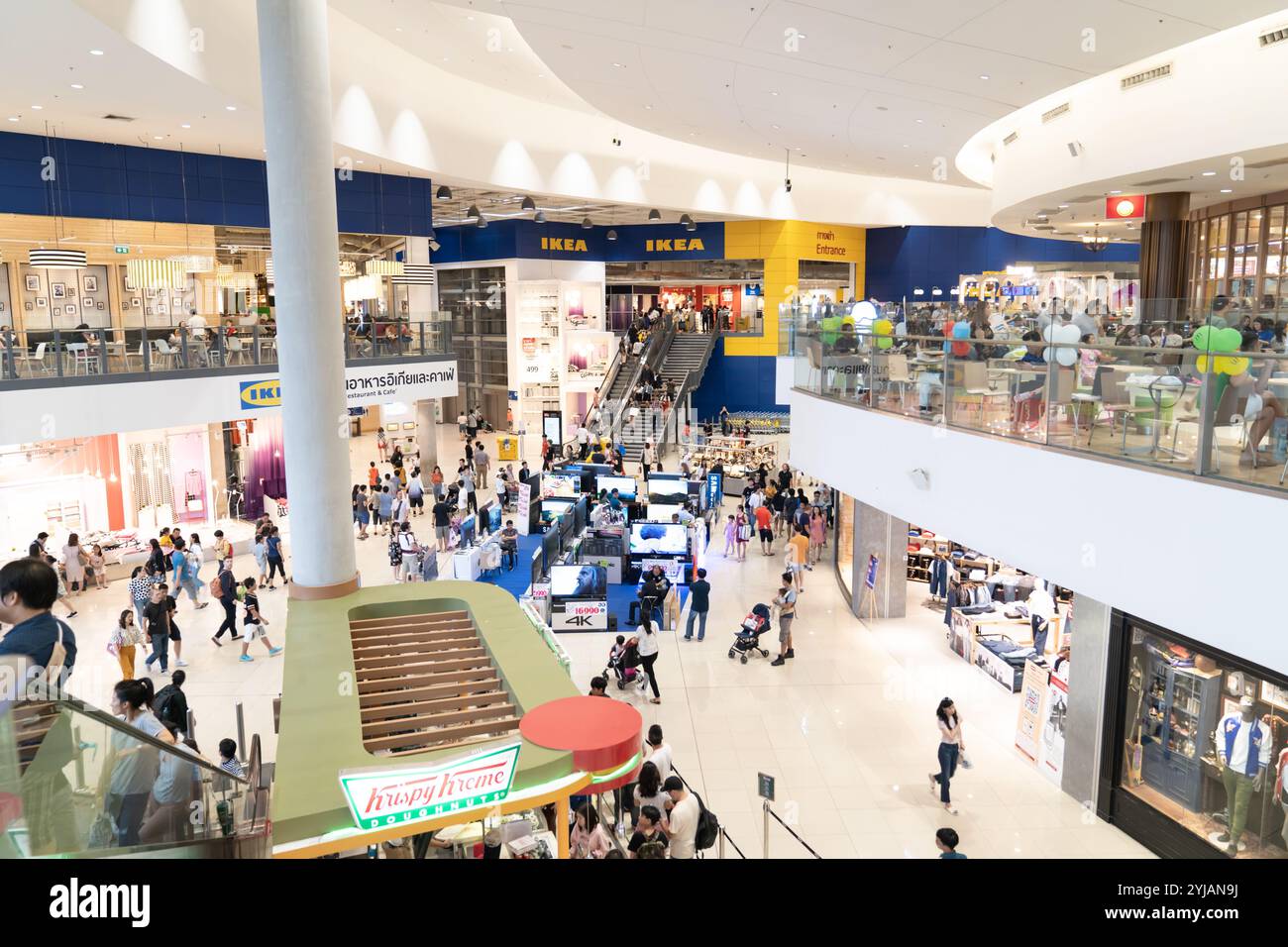 Bangkok, Thailand – 31 Aug 2019, The Environment of people shop at Mega ...