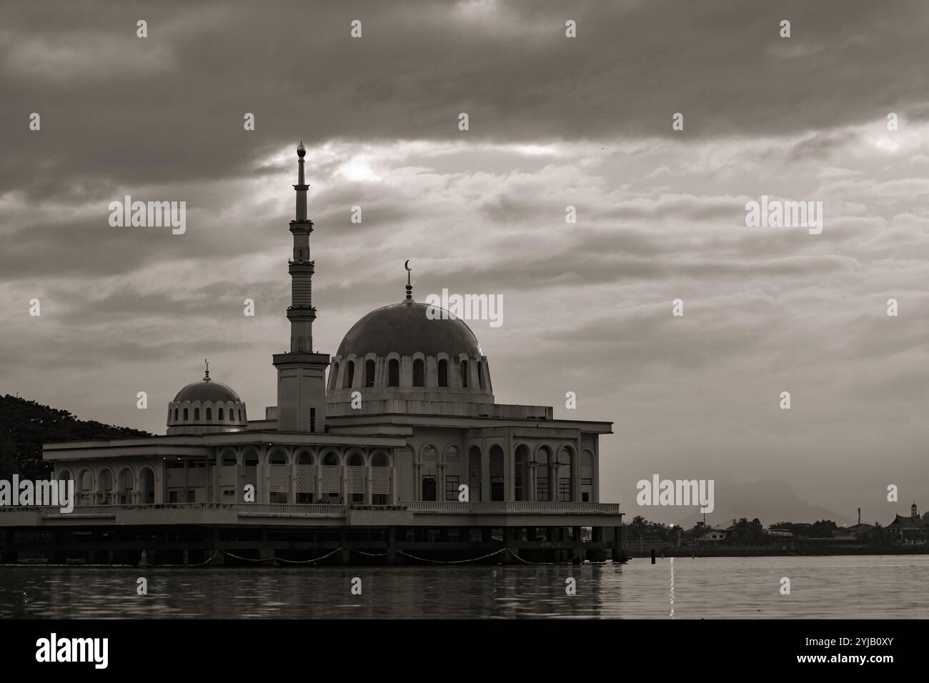 India mosque kuching hi-res stock photography and images - Alamy
