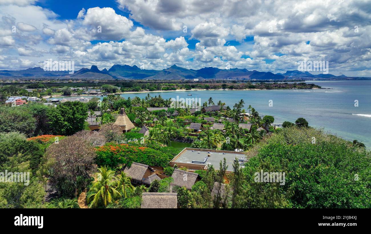 Luxury overhead island view sunshine hi-res stock photography and ...
