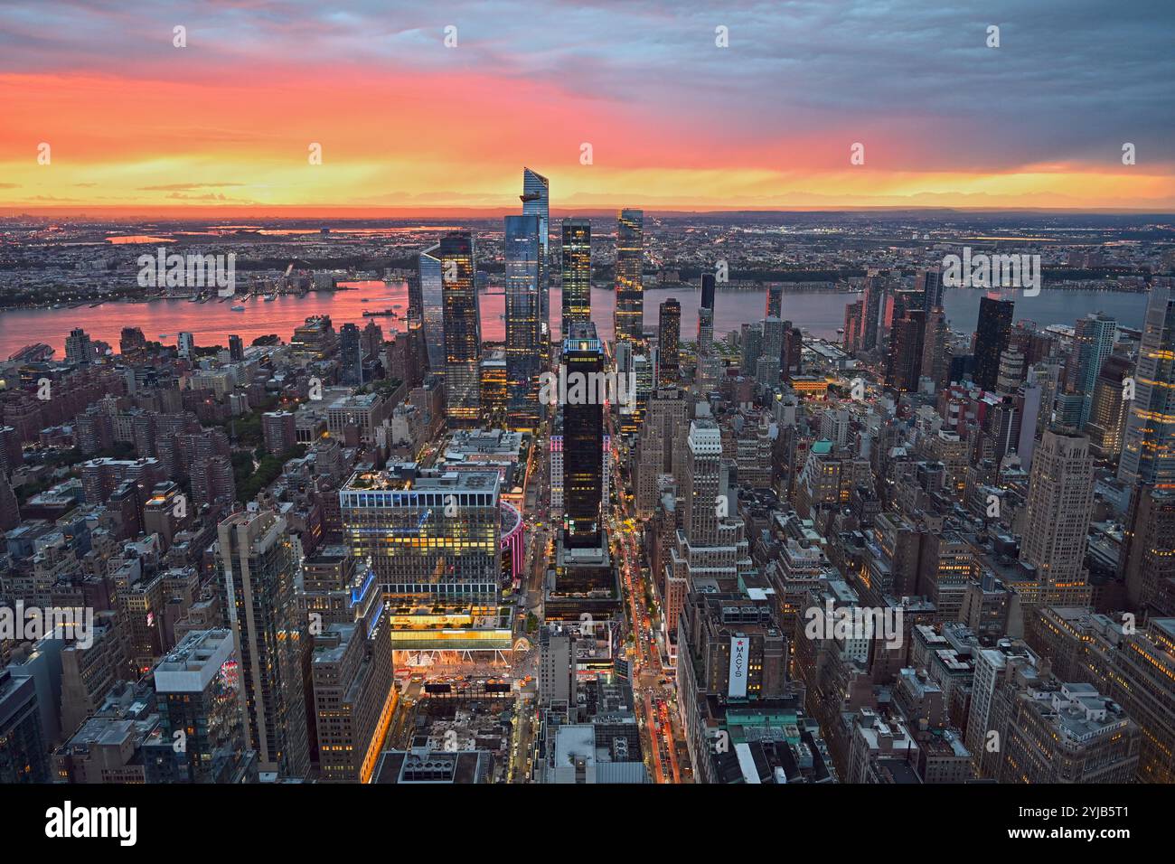 Vibrant Sunset Over New York City Skyline with Hudson Yards Stock Photo ...