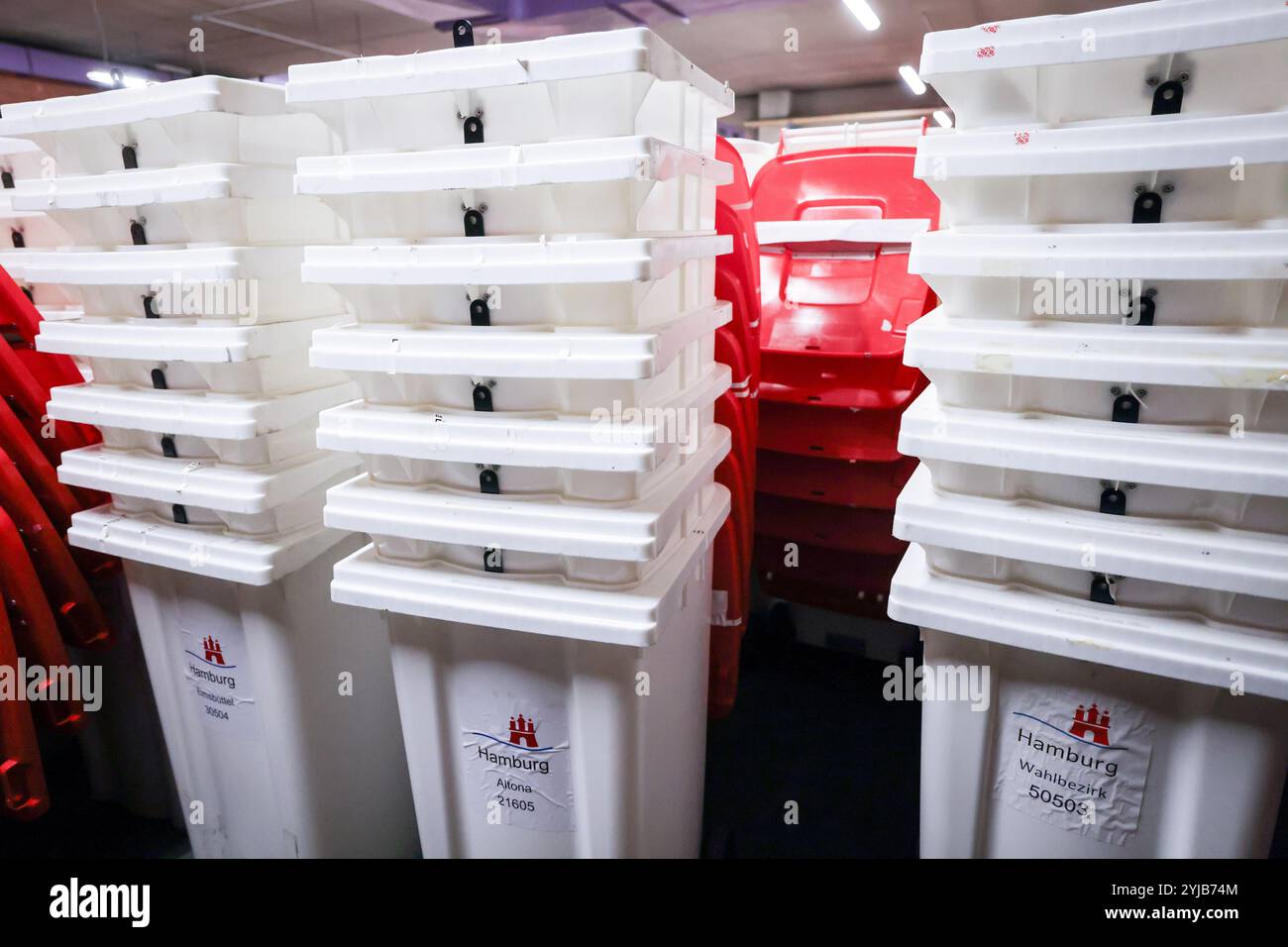 PRODUCTION - 14 November 2024, Hamburg: Ballot boxes are stacked in a ...