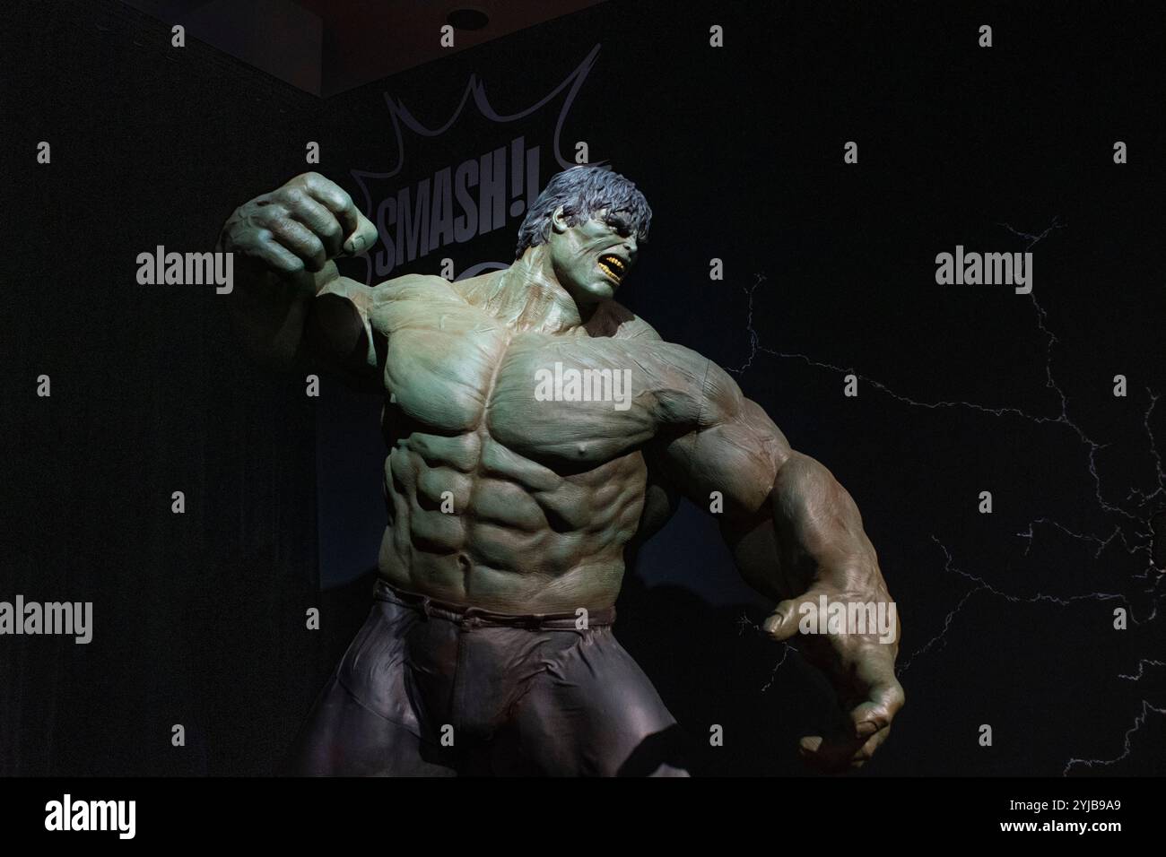 The Incredible Hulk, statue in the exhibition “Superheroes” at the NRW ...