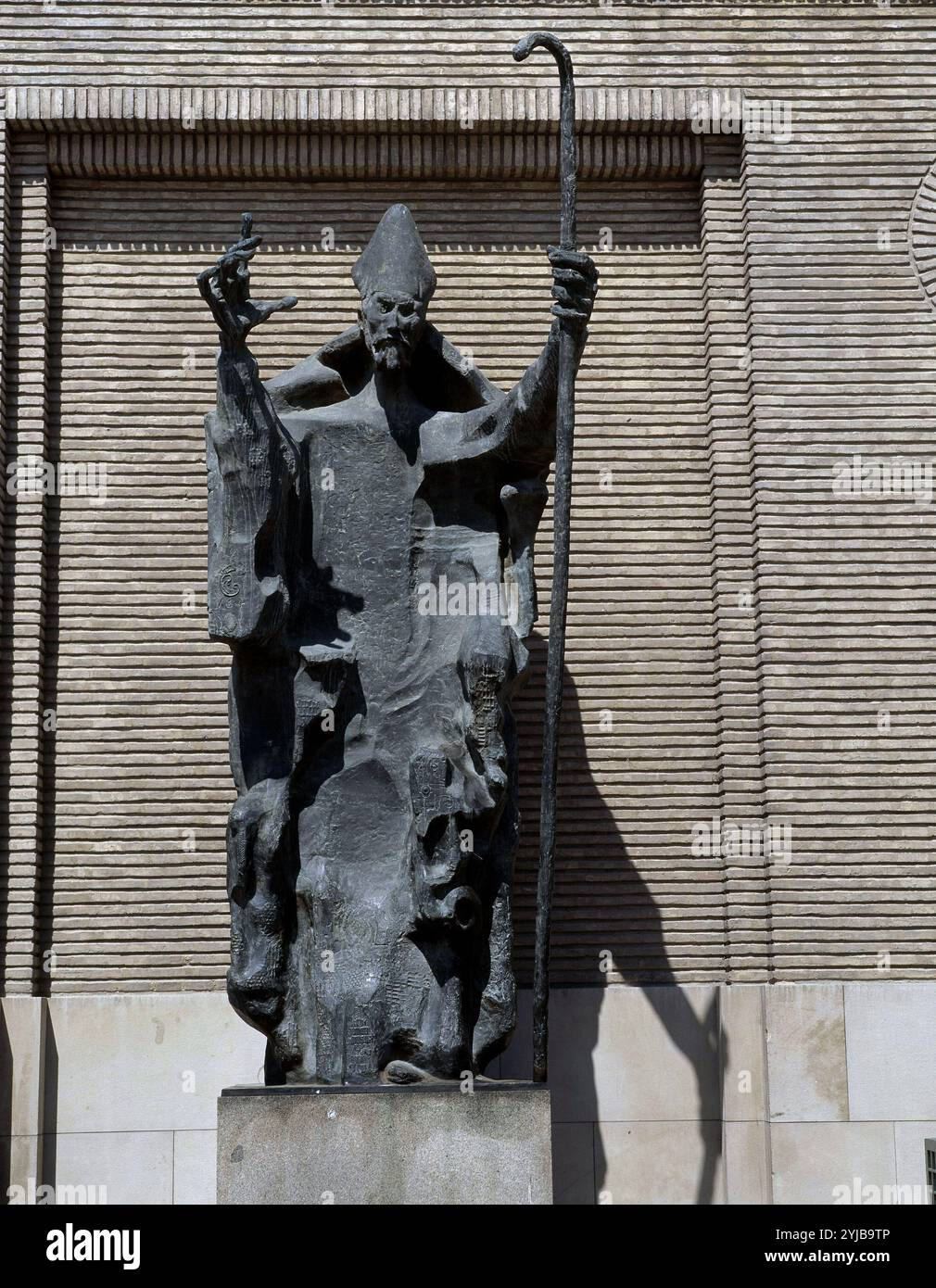 SERRANO , PABLO. ESCULTOR ESPAÑOL. CRIVILLEN. 1910 - 1985. ESTATUA DE ...