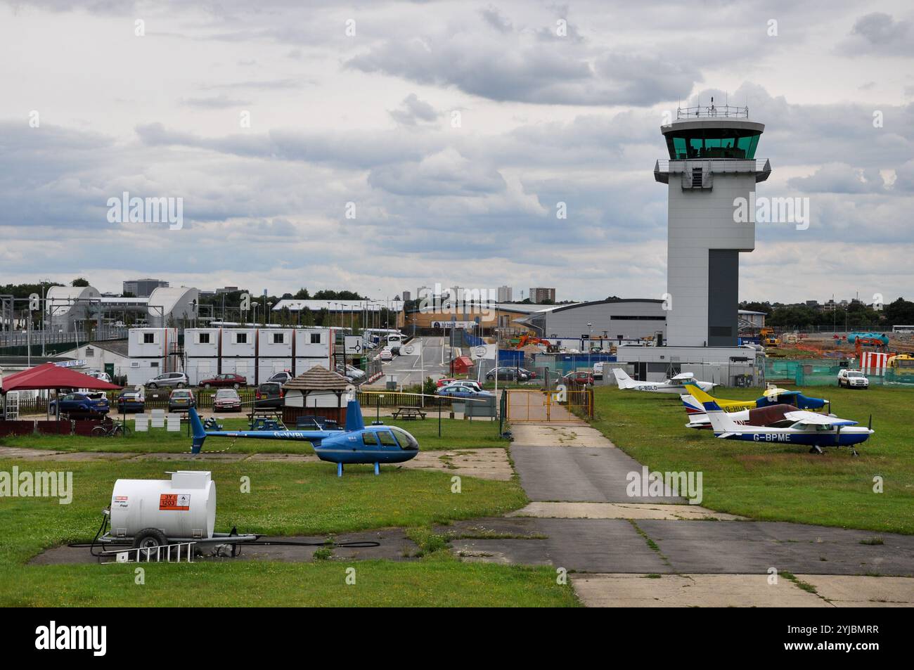 Helicopter control tower hi-res stock photography and images - Alamy