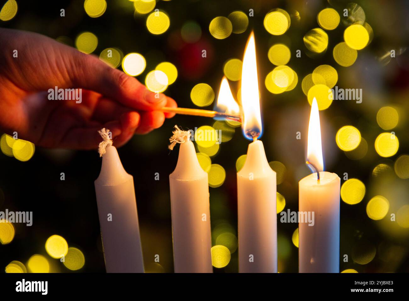 Second week of advent hi-res stock photography and images - Alamy