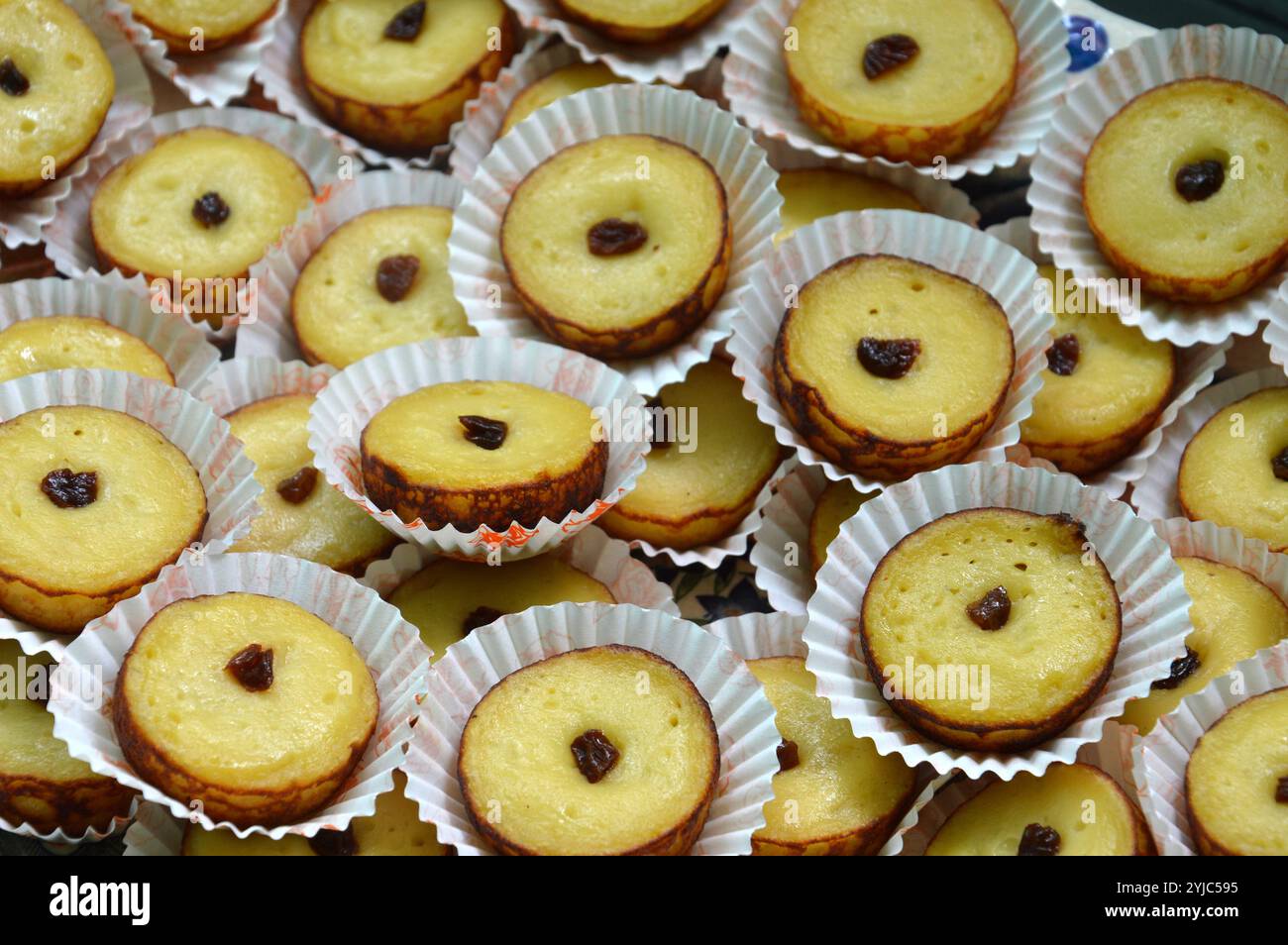 Indonesian traditional cakes Stock Photo - Alamy