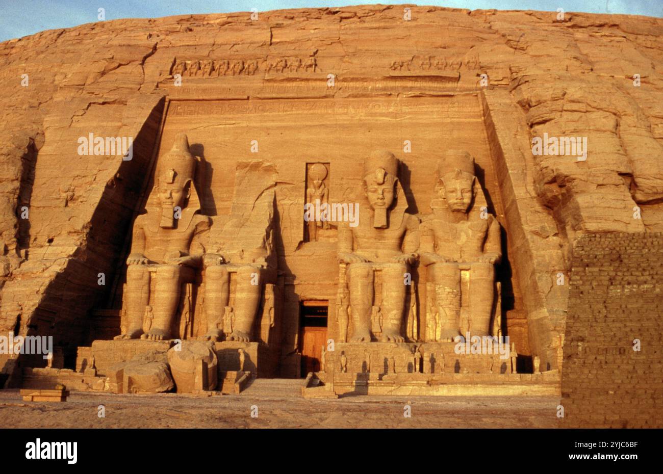 Rameses ii abu simbel hi-res stock photography and images - Alamy