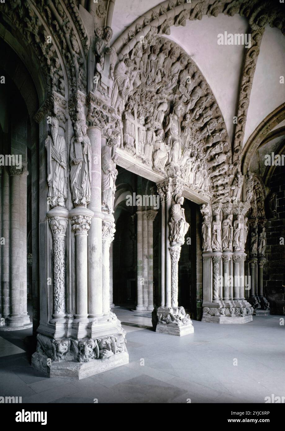 Portico de la Gloria. Cathedral of Santiago de Compostela, XII century ...