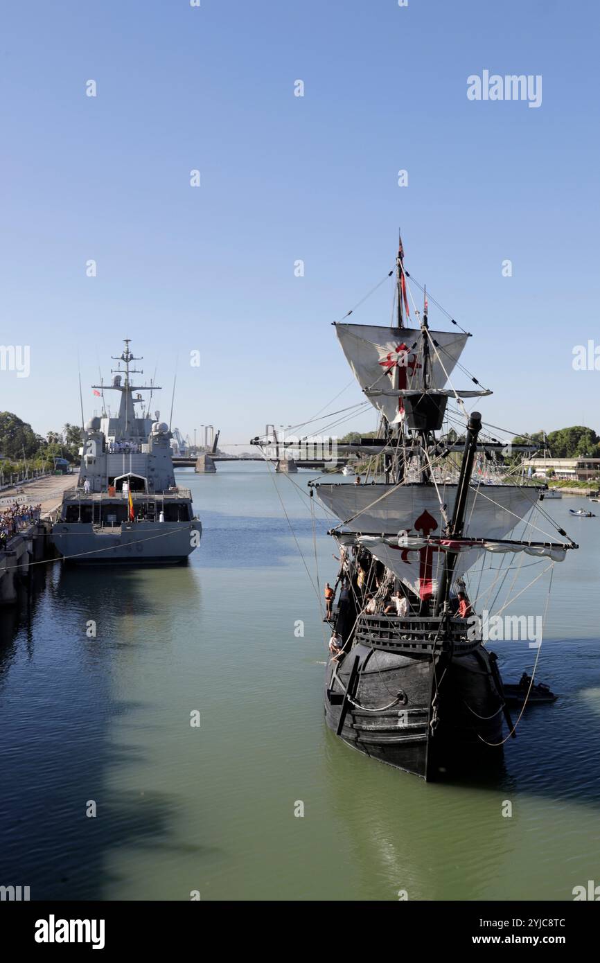 Seville, 09/08/2022. Arrival of the Nao Victoria and disembarkation of ...