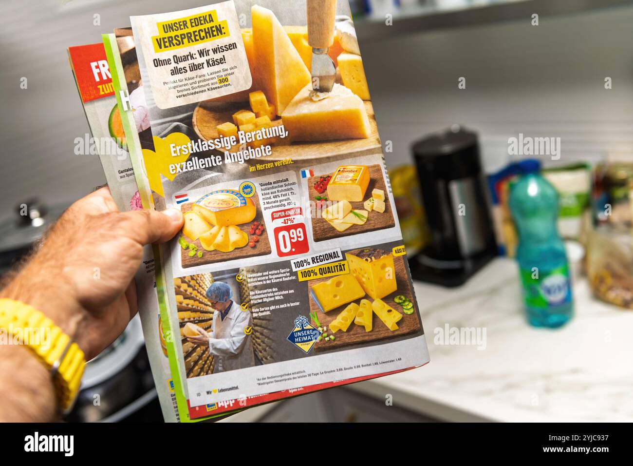 Ad highlights various types hi-res stock photography and images - Alamy