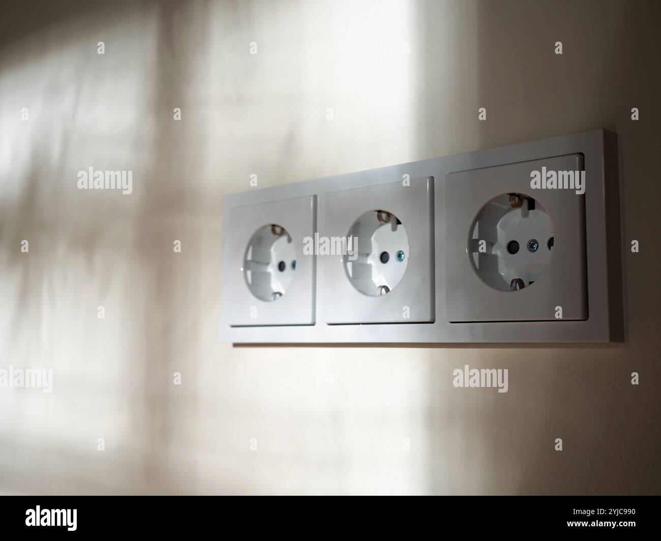 Power source wall plug hi-res stock photography and images - Alamy