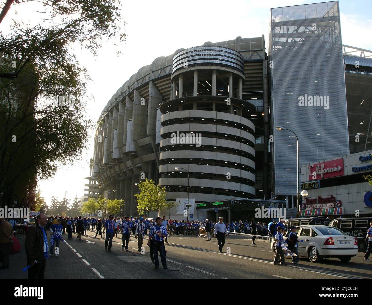 VOMITORIO DEL ESTADIO REALIZADO TRAS LA ULTIMA REMODELACION DE 1992 ...
