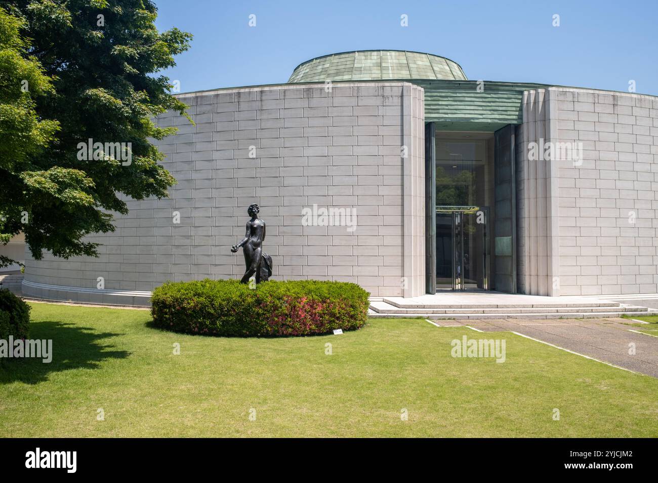 Sculpture by Antoine Bourdelle in the grounds of the Hiroshima Museum ...