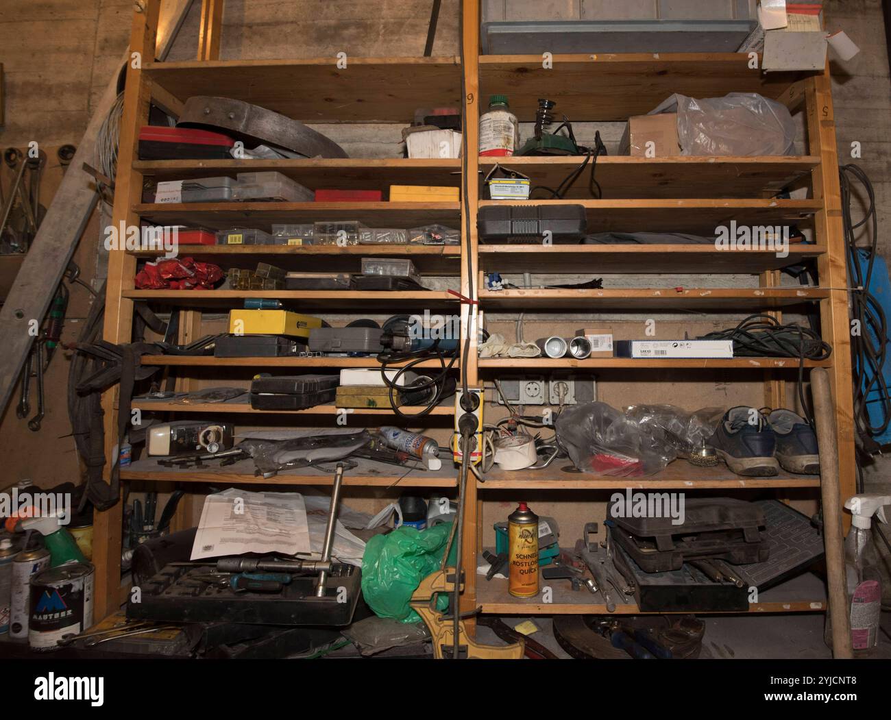 order system in the workshop, organizing tools and the equipment order ...