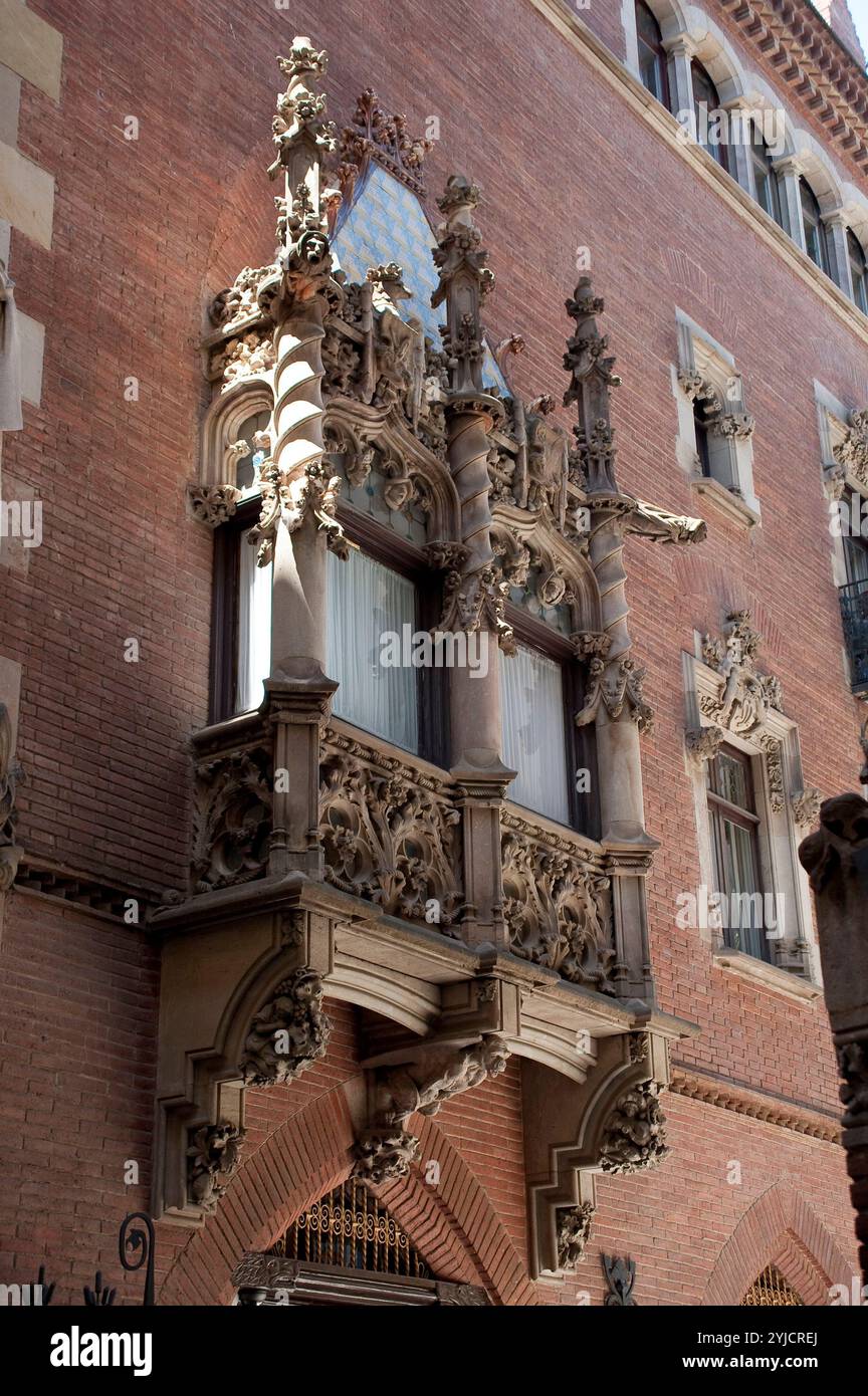 Fachada ornamentada hi-res stock photography and images - Alamy