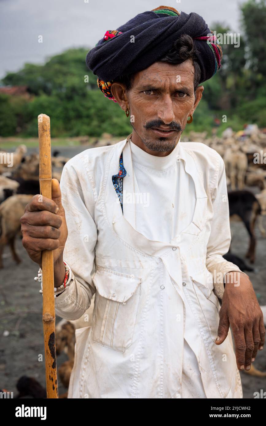 Indian rabari men portrait hi-res stock photography and images - Alamy