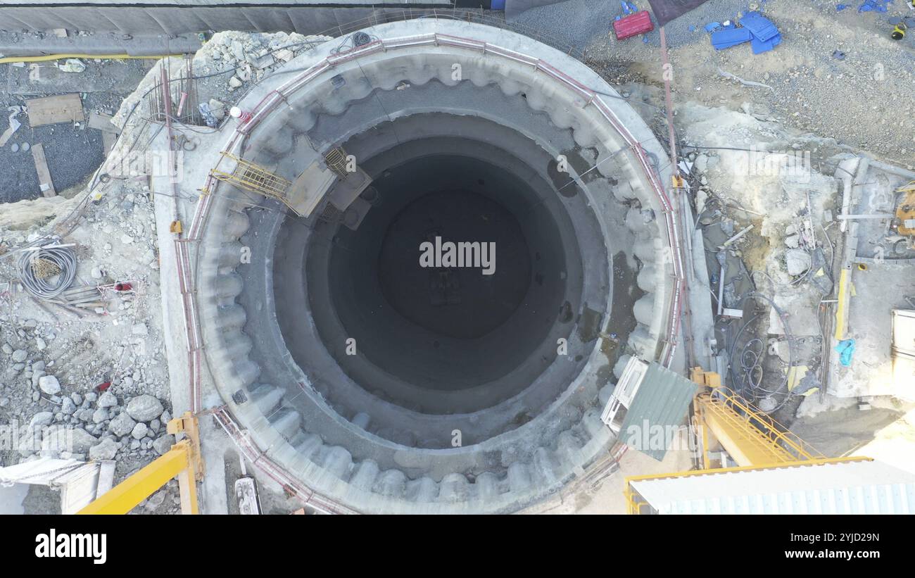 Construction site aerials hi-res stock photography and images - Alamy