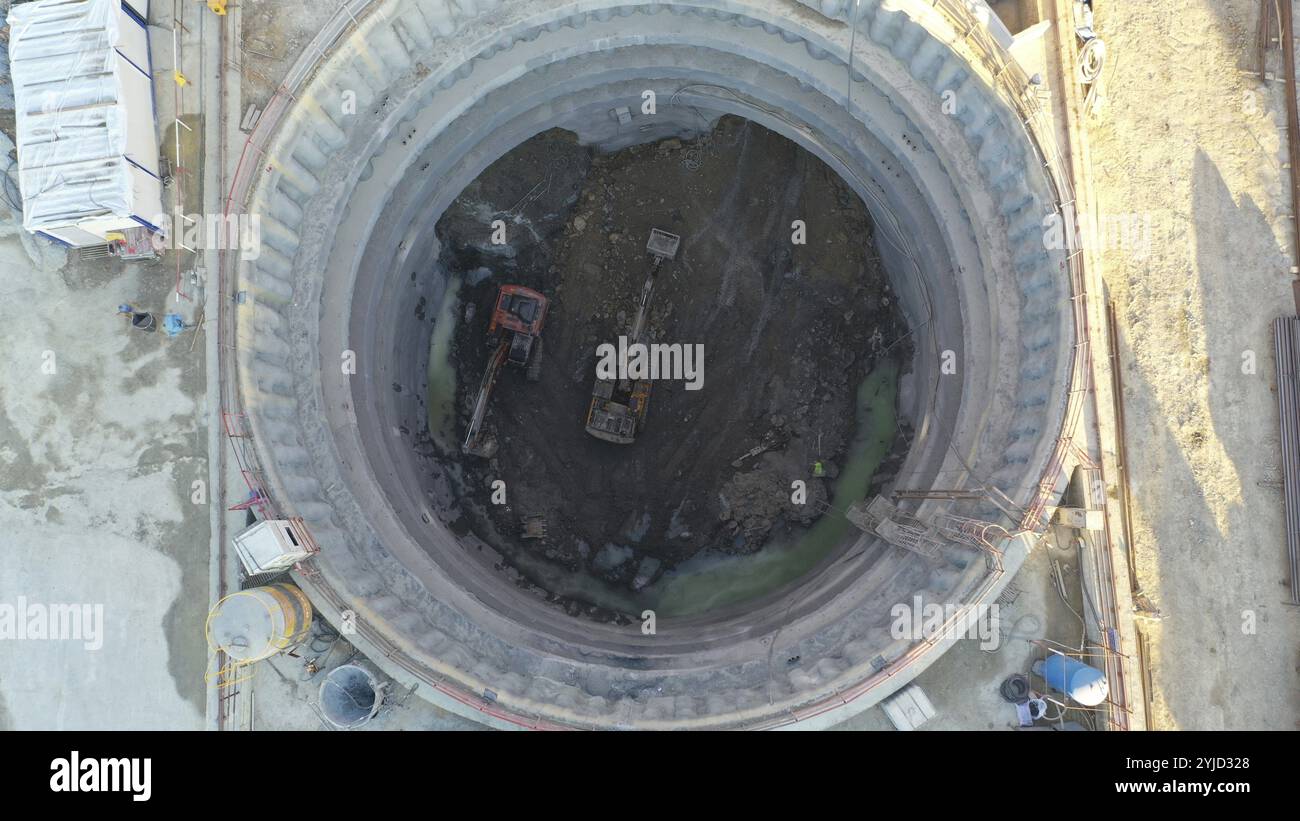 Construction sites birds eye view hi-res stock photography and images ...