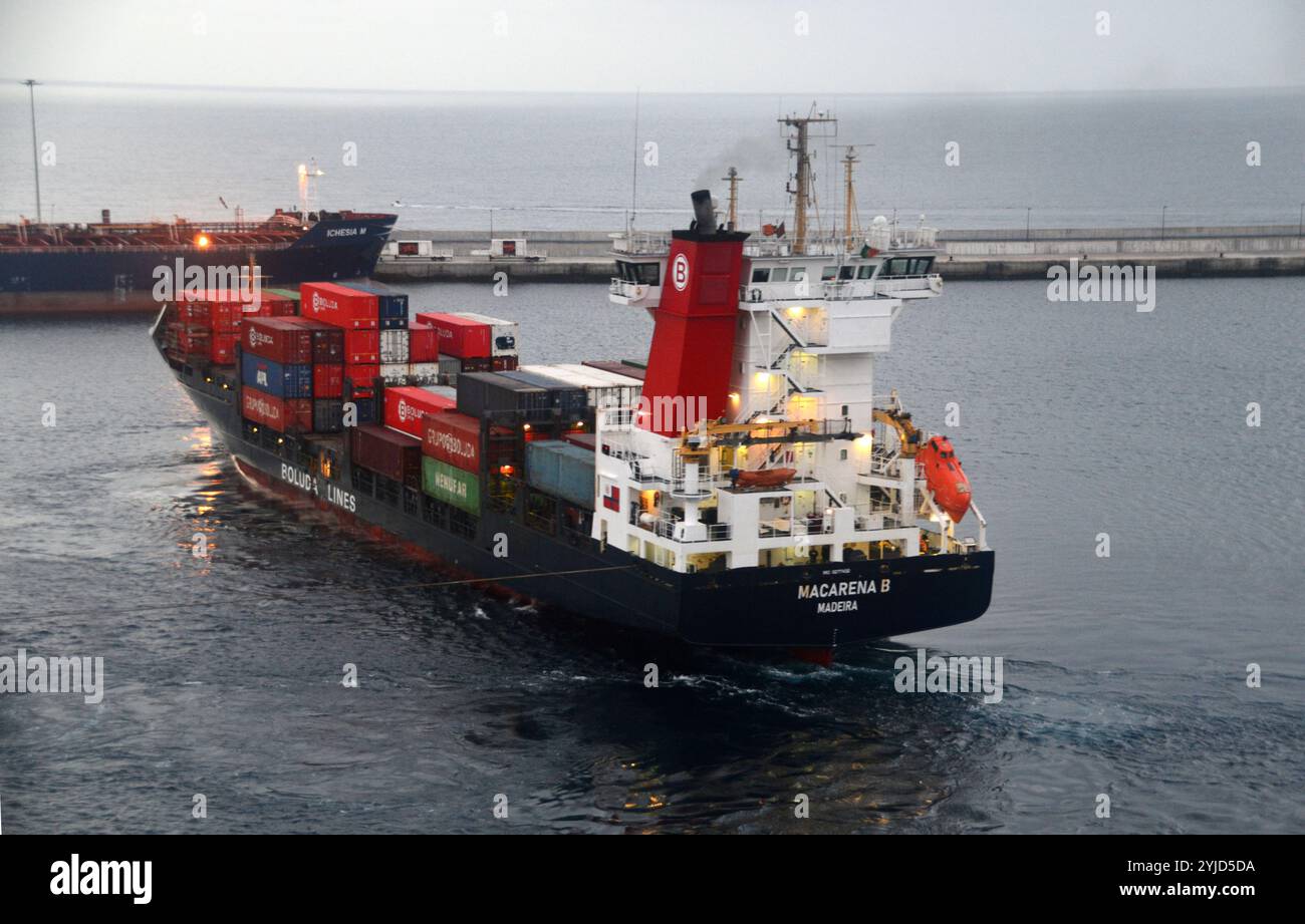 Small container ship hi-res stock photography and images - Alamy