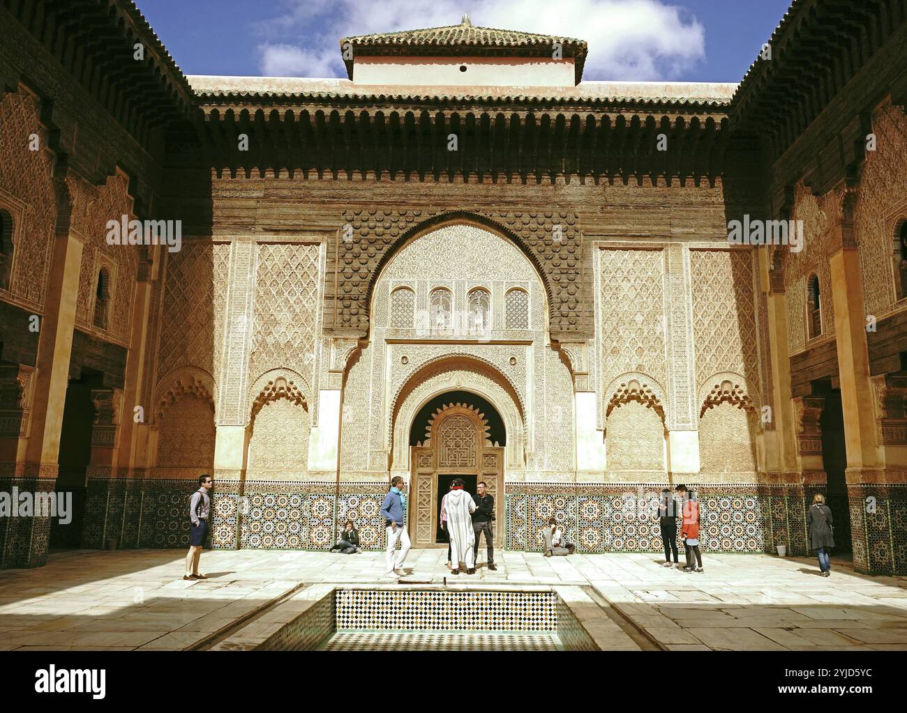 Medersa Ben Youssef, the courtyard and entrance gate Stock Photo - Alamy