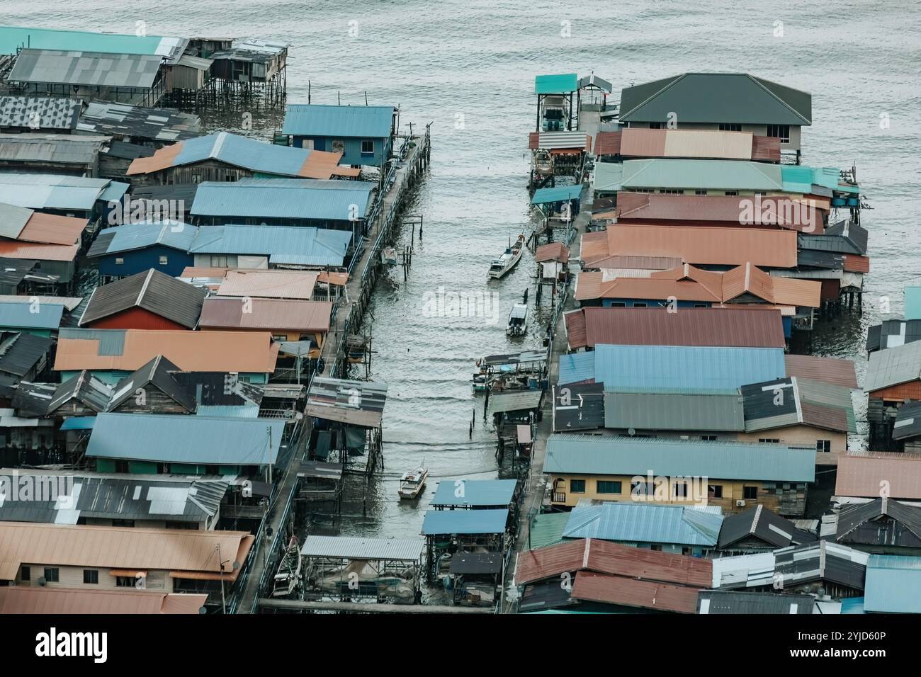 ⁠sim sim water village hi-res stock photography and images - Alamy