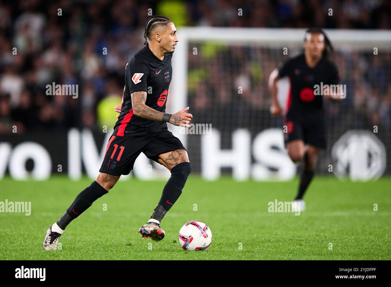 Raphael Dias Belloli 'Raphinha' of FC Barcelona with the ball during ...