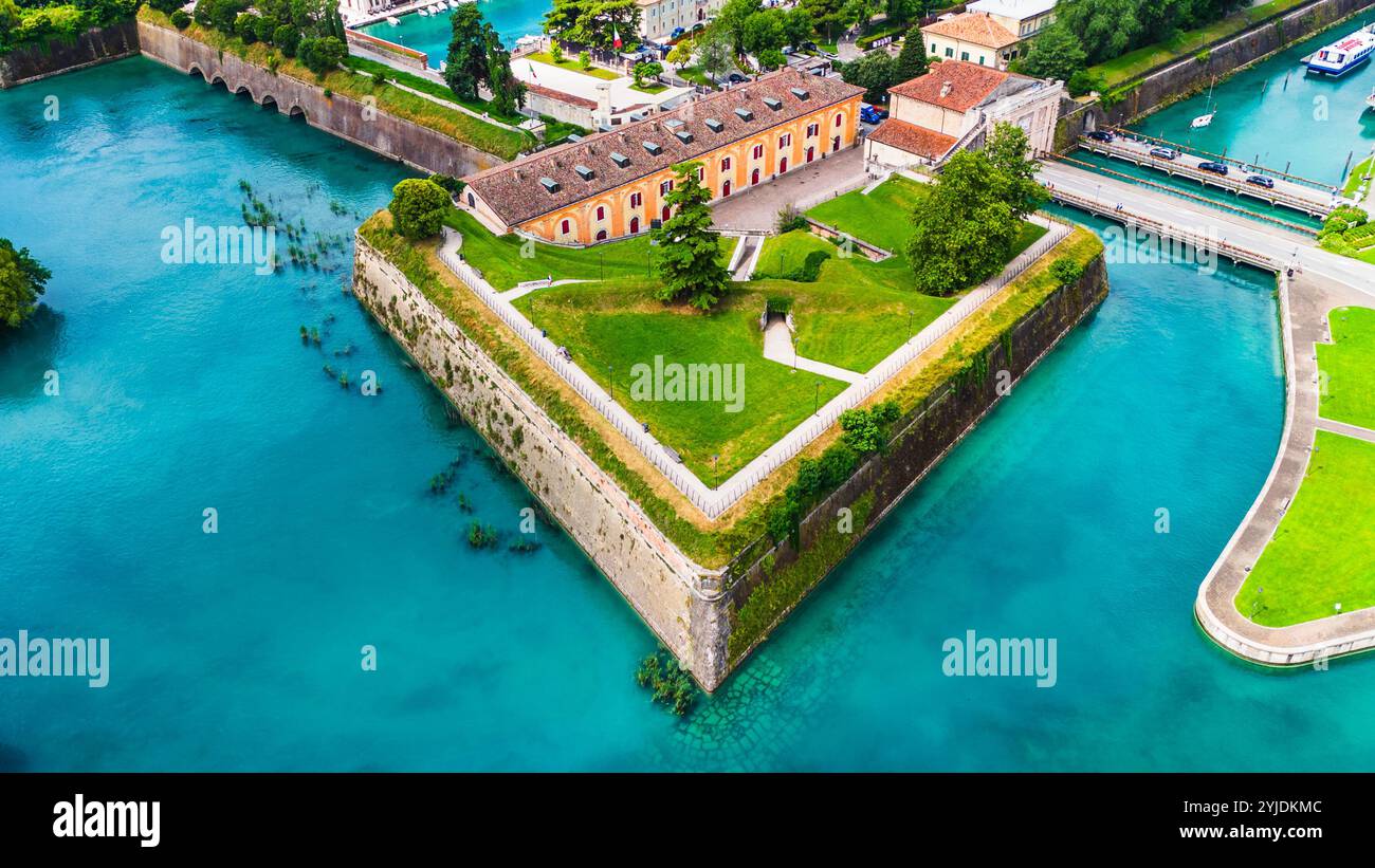 PESCHIERA DEL GARDA, ITALY – AUGUST 21, 2024: Scenic waterfront in ...