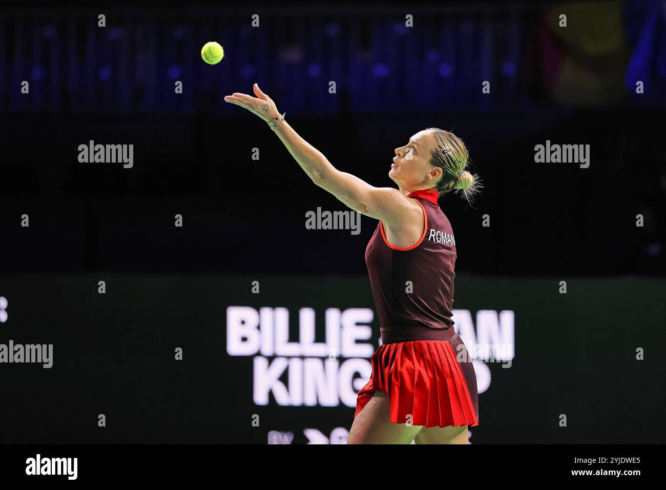 Malaga, Malaga, Spain. 14th Nov, 2024. Ana Bogdan of Romania, serve ...