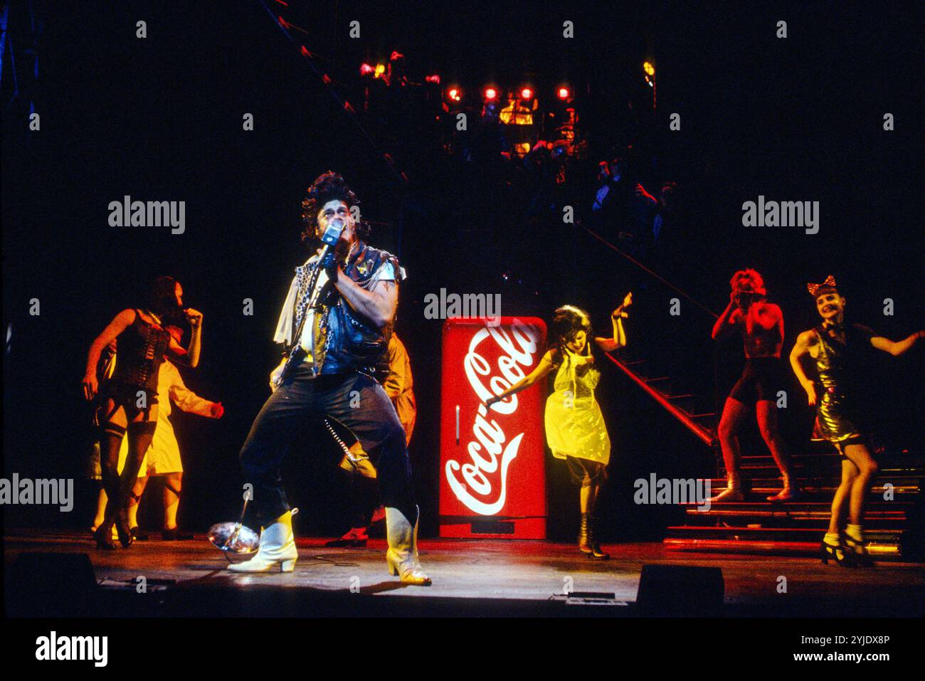 l-r: Tim McInnerny (Frank N Furter), Gordon Kennedy (Eddie), Mary ...