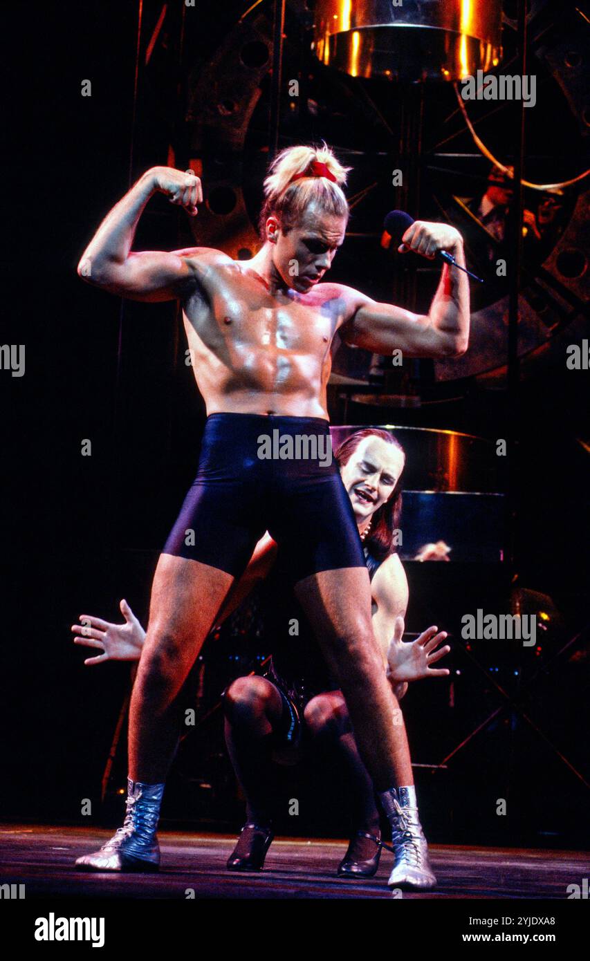 l-r: Adam Caine (Rocky), Tim McInnerny (Frank N Furter) in THE ROCKY ...