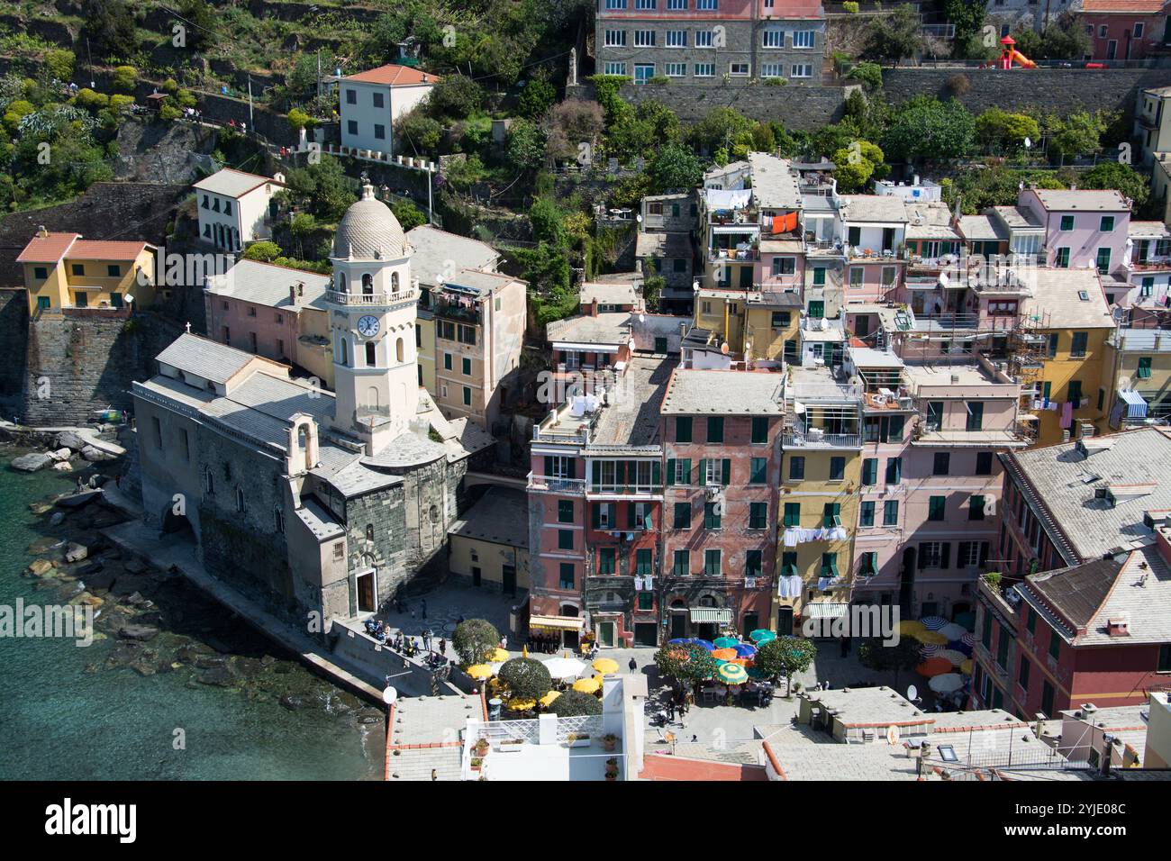 Vernazza, one of the 5 towns in Cinque Terre, Italy., eine der 5 Städte ...
