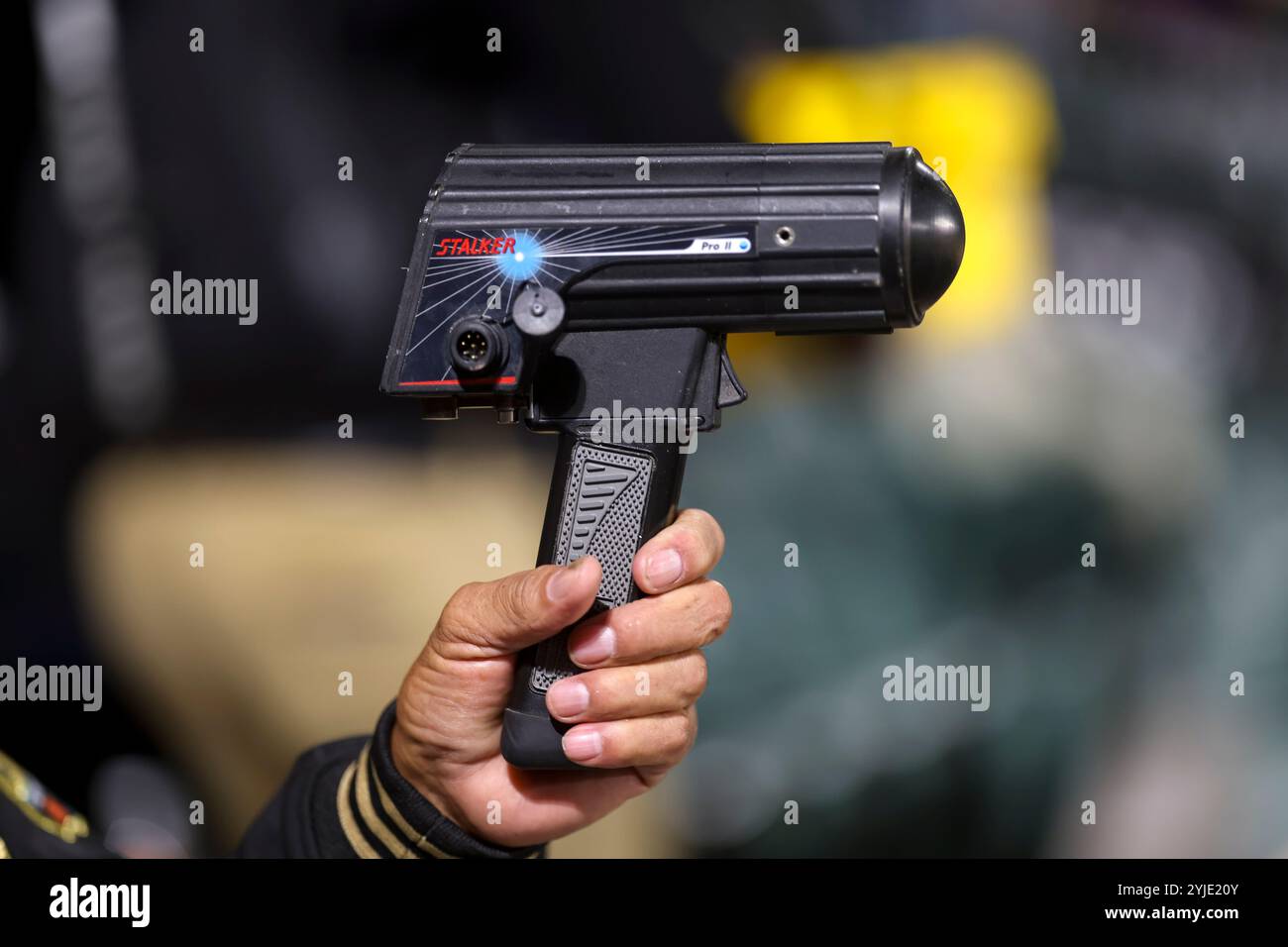 Pistola de velocidad hi-res stock photography and images - Alamy