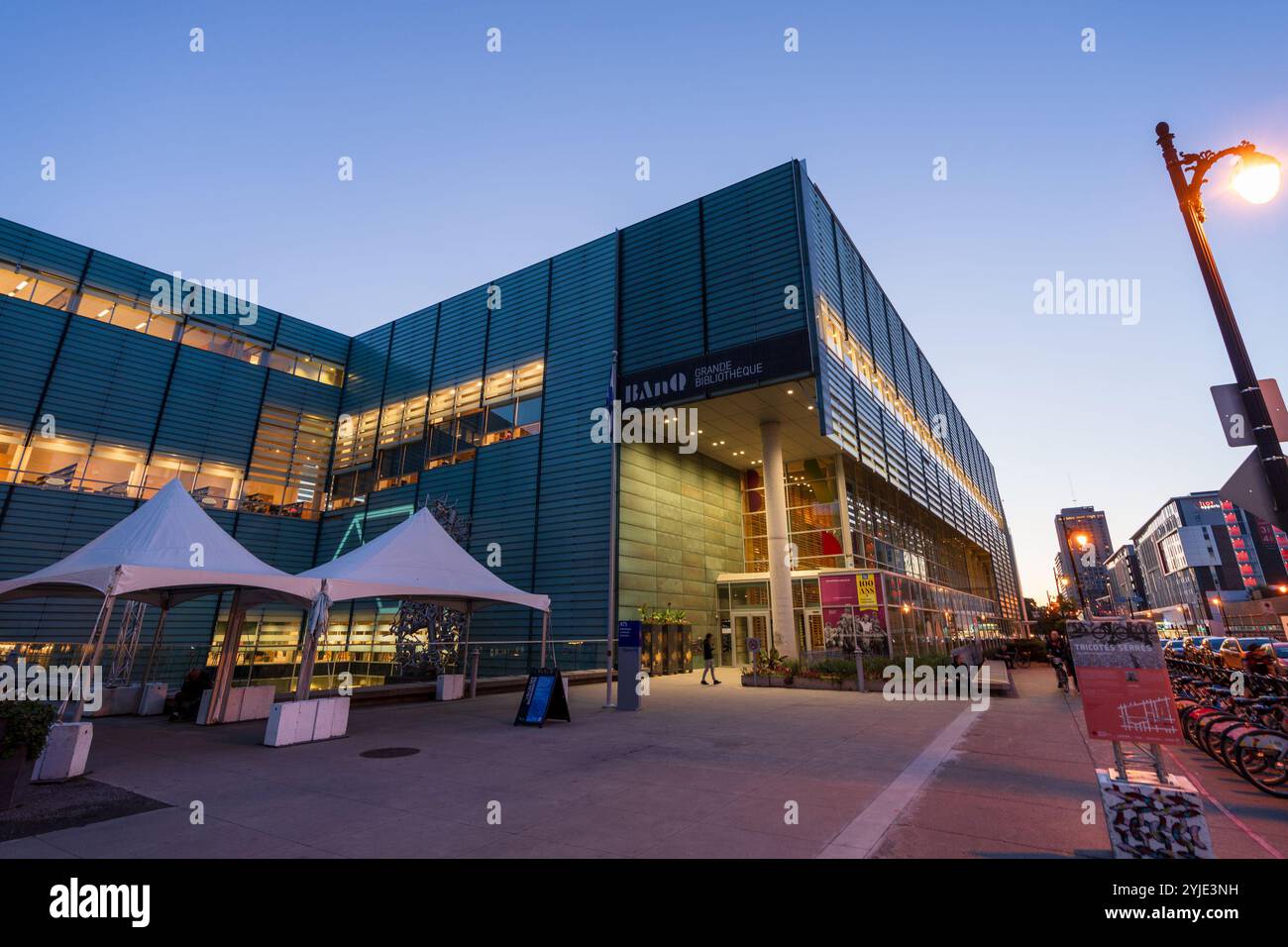 Montréal et québec hi-res stock photography and images - Alamy