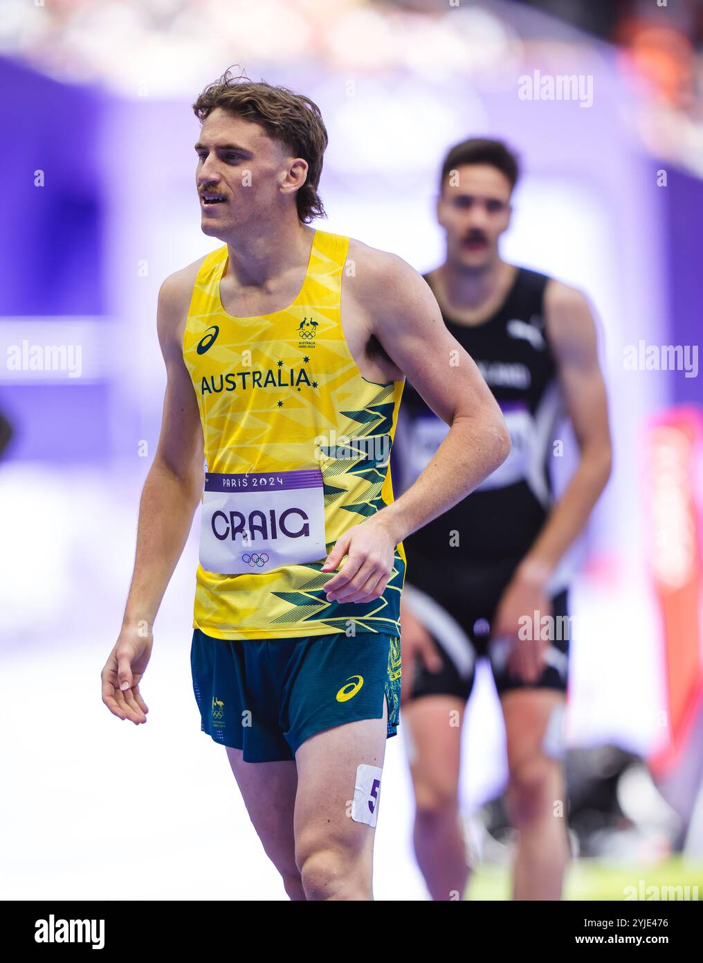 Peyton Craig participating in the 800 meters at the Paris 2024 Olympic ...