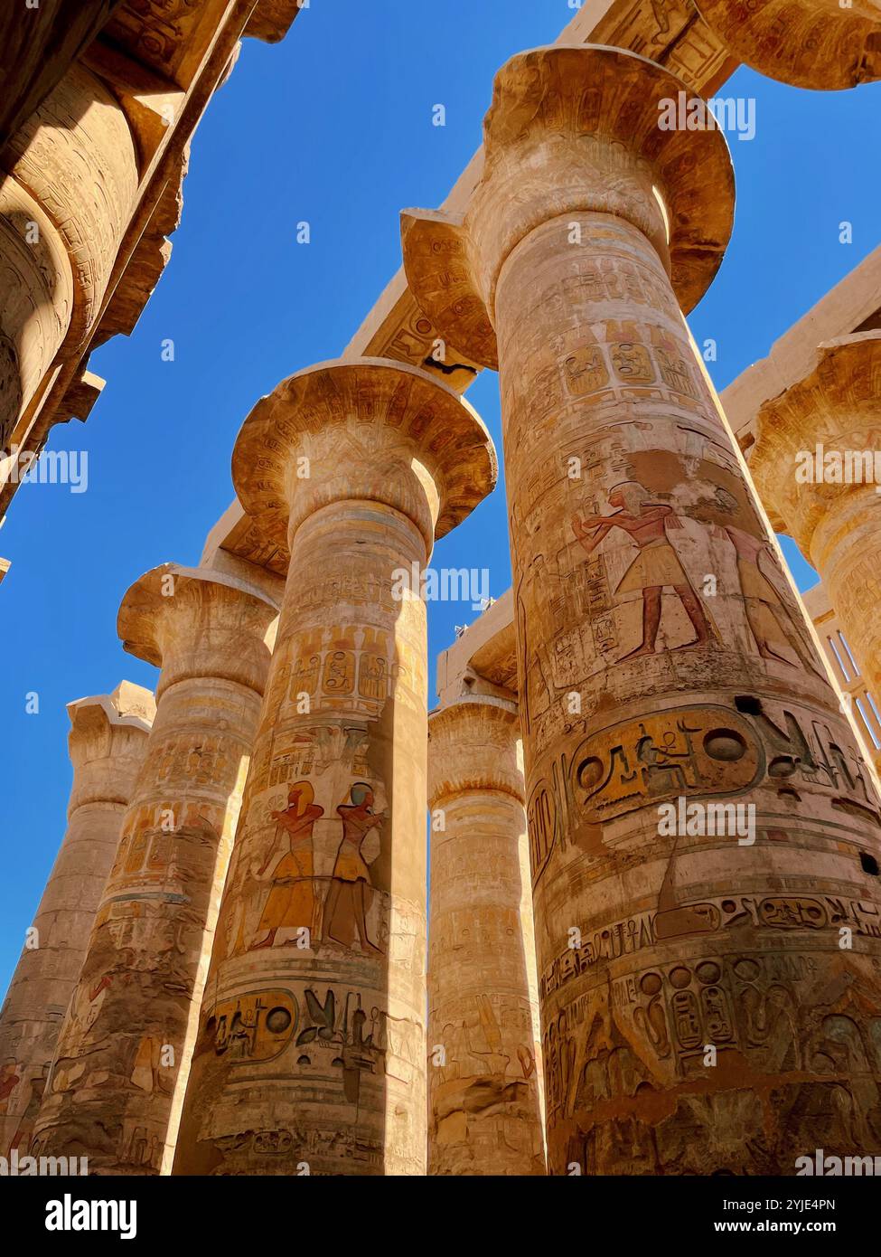 Inside the Karnak temple complex, Egypt Stock Photo - Alamy