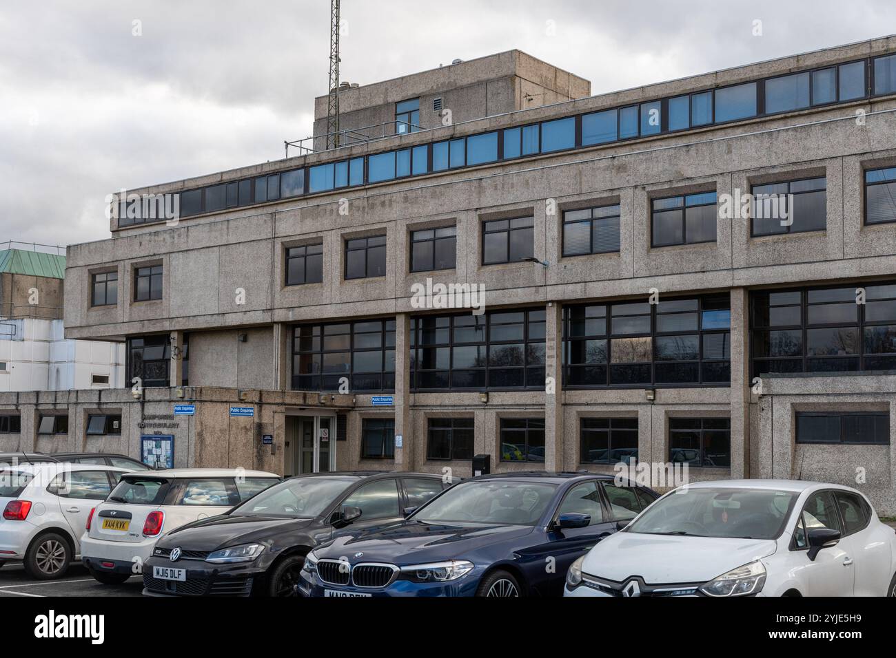 Hampshire police station hi-res stock photography and images - Alamy